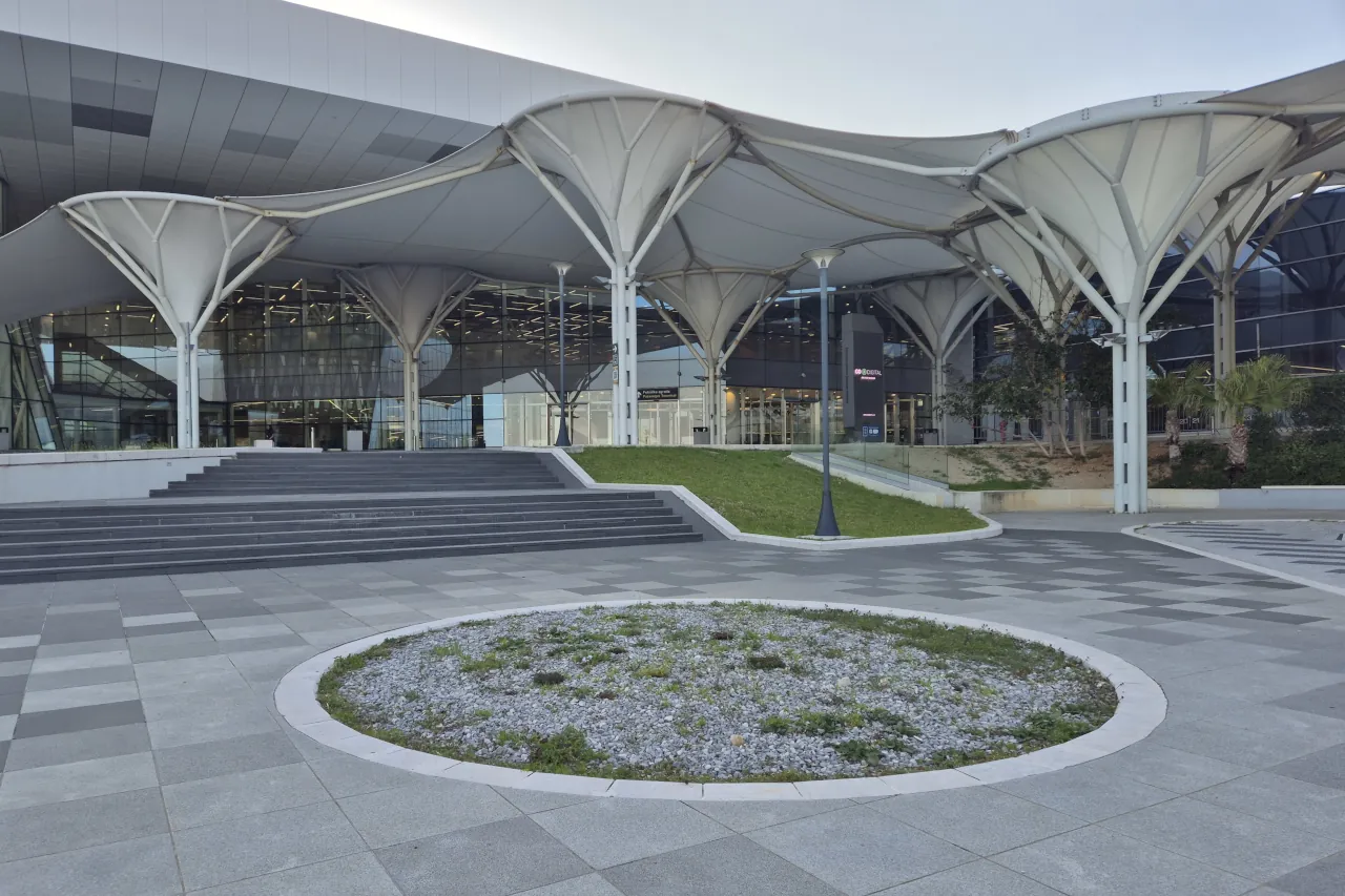 How to Get from Split Airport to Split: Bus, Shuttle or Taxi (2026)